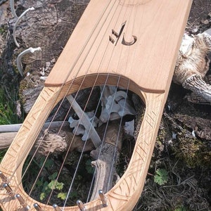 28' Ash Wood Nordic Swirl Engraved 7 String Lyre - Etsy