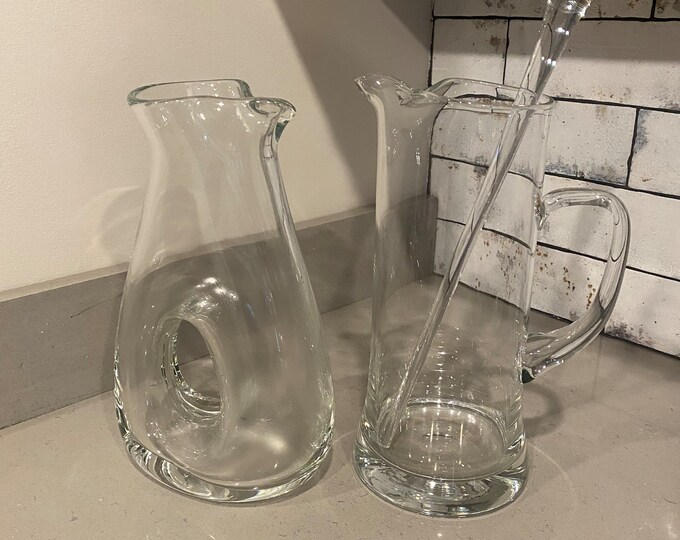 Two Vintage Art Glass Water Liquor Pitchers Decanter 10 - Etsy