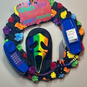 Rainbow Ghostface Wreath, Horror Wreath, Scream Movie, Halloween ...