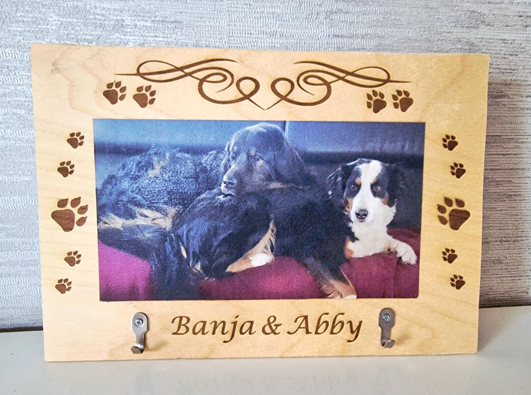 Key Board With Personalized Photo & Engraving – Pet Key Holder With 2 ...