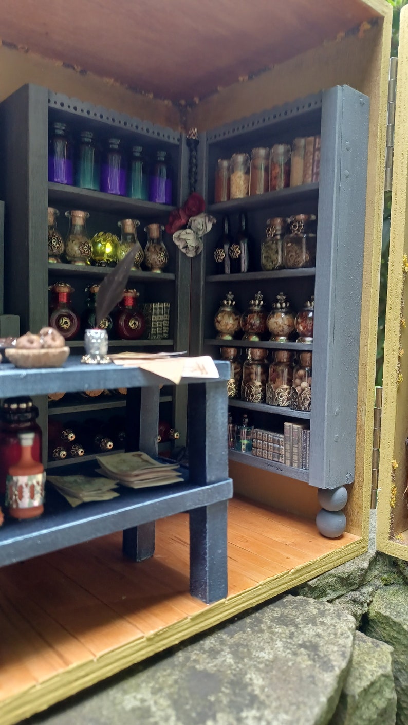 Miniature Witch House, Witch Potion Room, Witch Magic Shop, Wizard ...