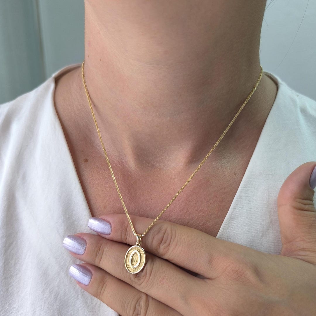 14K Gold Letter O Necklace: Initial Pendant, Spiga Chain - Etsy