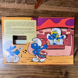 Vintage Smurfettes Choice Puppet Book, Hard Cover, the Smurf’s, 1980’s ...