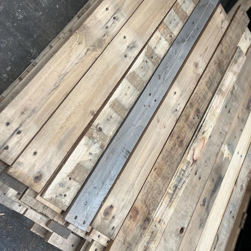 Pallet Wood Table - Etsy