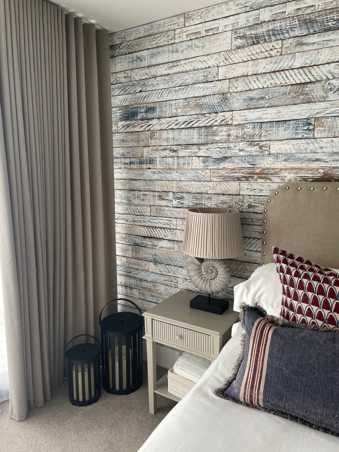1sqm Reclaimed Pallet Wood Beach Wash Coloured and Sanded Boards Wall ...