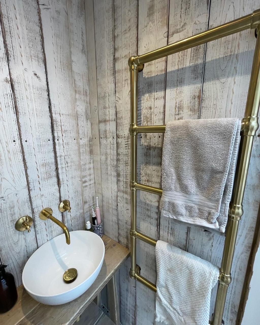 1sqm White Wash Timber Cladding, Rustic Planks for Indoor or Outdoor ...