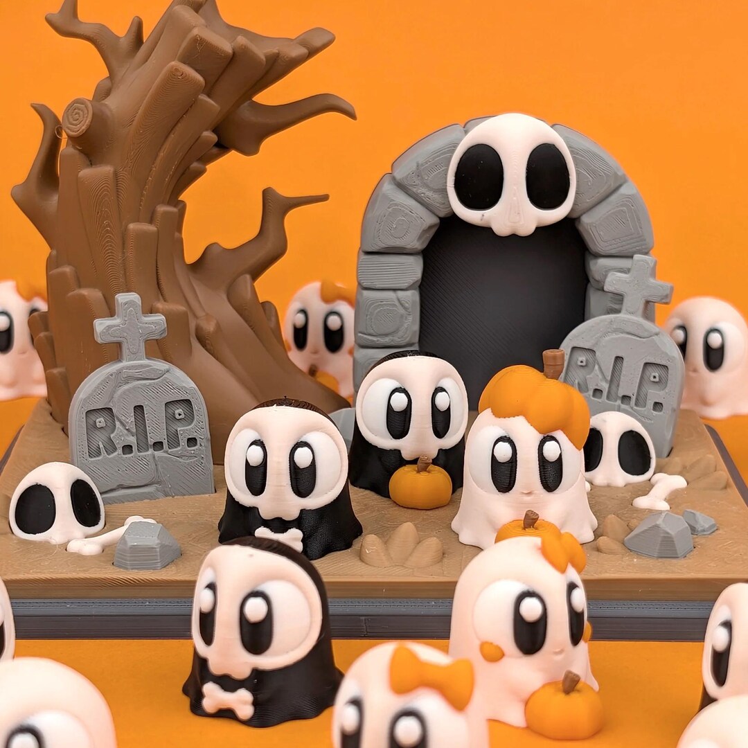 Mini Ghost Playset: Spooky Graveyard Decor - 8 Unique Spirits - Etsy