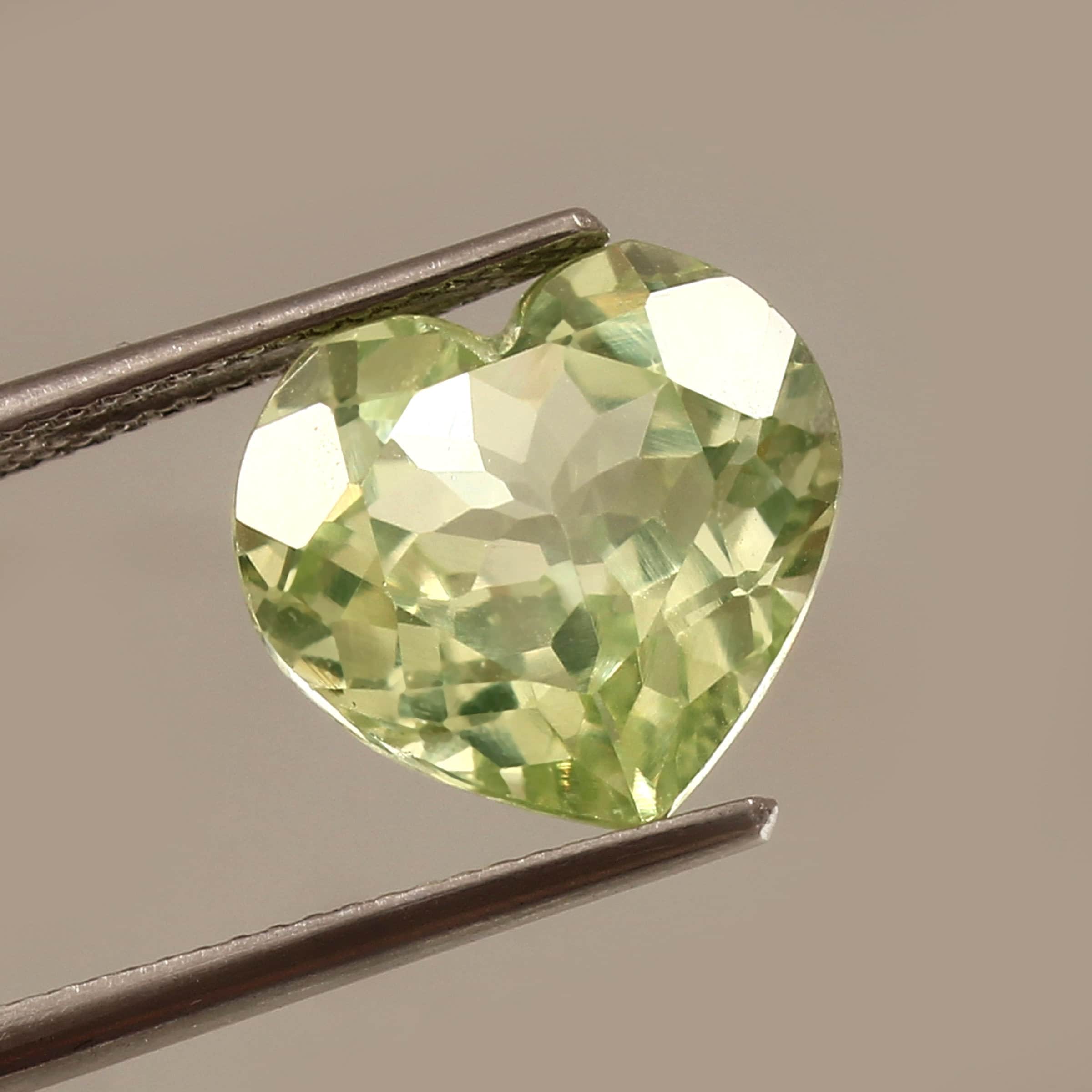 AAA Ceylon Chrysoberyl Loose Heart Cut Gemstone Cut,excellent ...