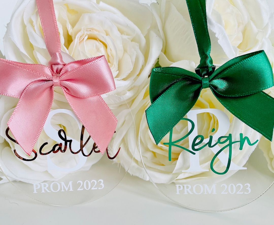 Personalized Prom 2026 Hanger Tag: Keepsake With Bow - Etsy