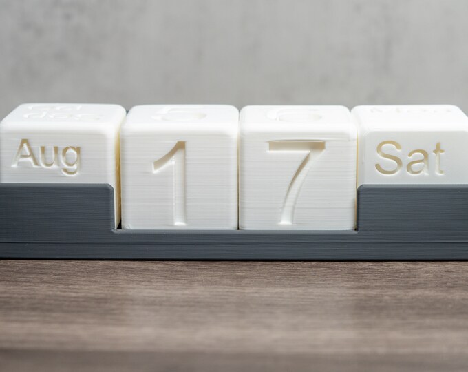 Holiday Interchangeable Perpetual Calendar, Wood Calendar, Desk ...