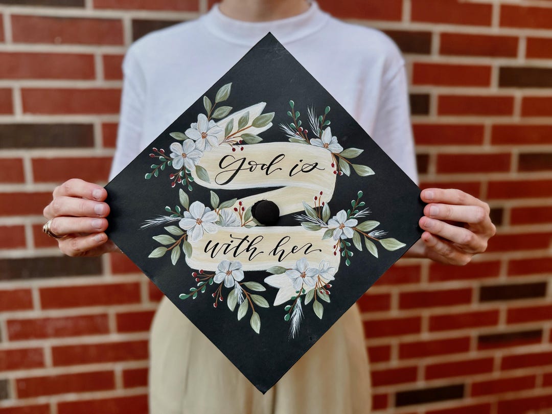 Customizable Graduation Cap Topper – Make Your Graduation Extra Special ...