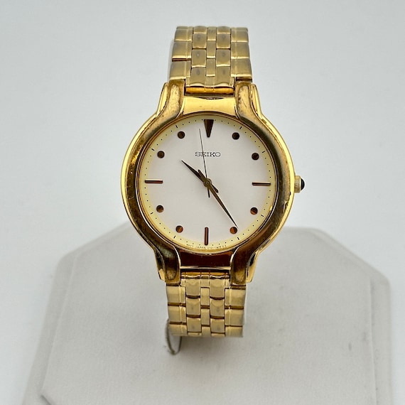 Vintage Seiko Gold Tone Day Date Midsized 35mm quartz… - Gem