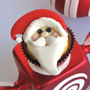 Sweet and Unique Cupcake Toppers: Over 80 Creative Fondant - Etsy