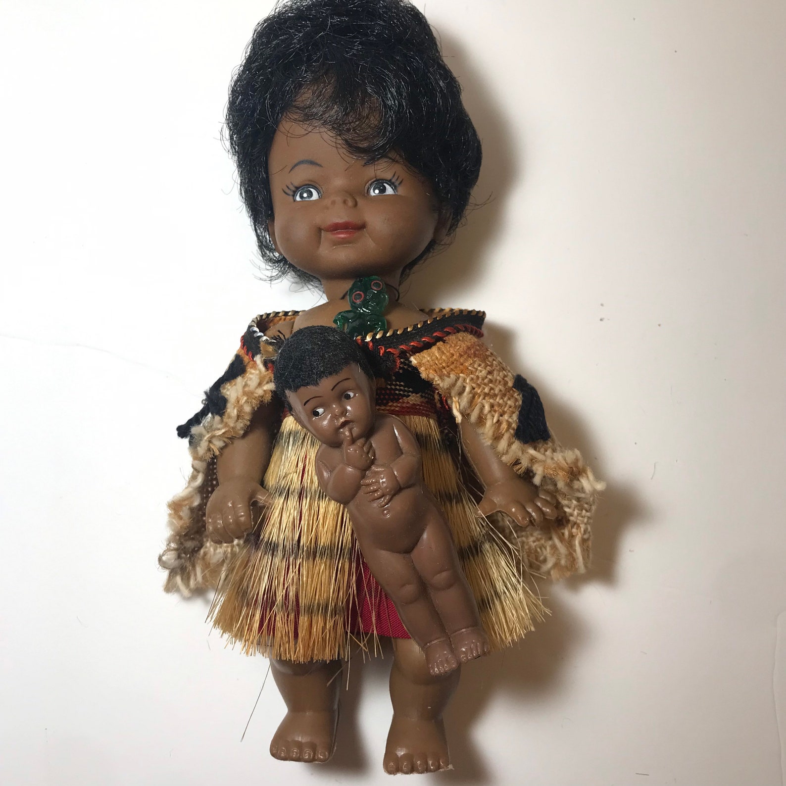 Maori, New Zealand Doll With Baby in Authentic Costume. Mother and Baby ...