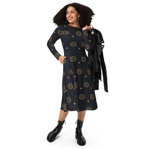 How to dress like a cancer zodiac sign - Horoscopeaz.com