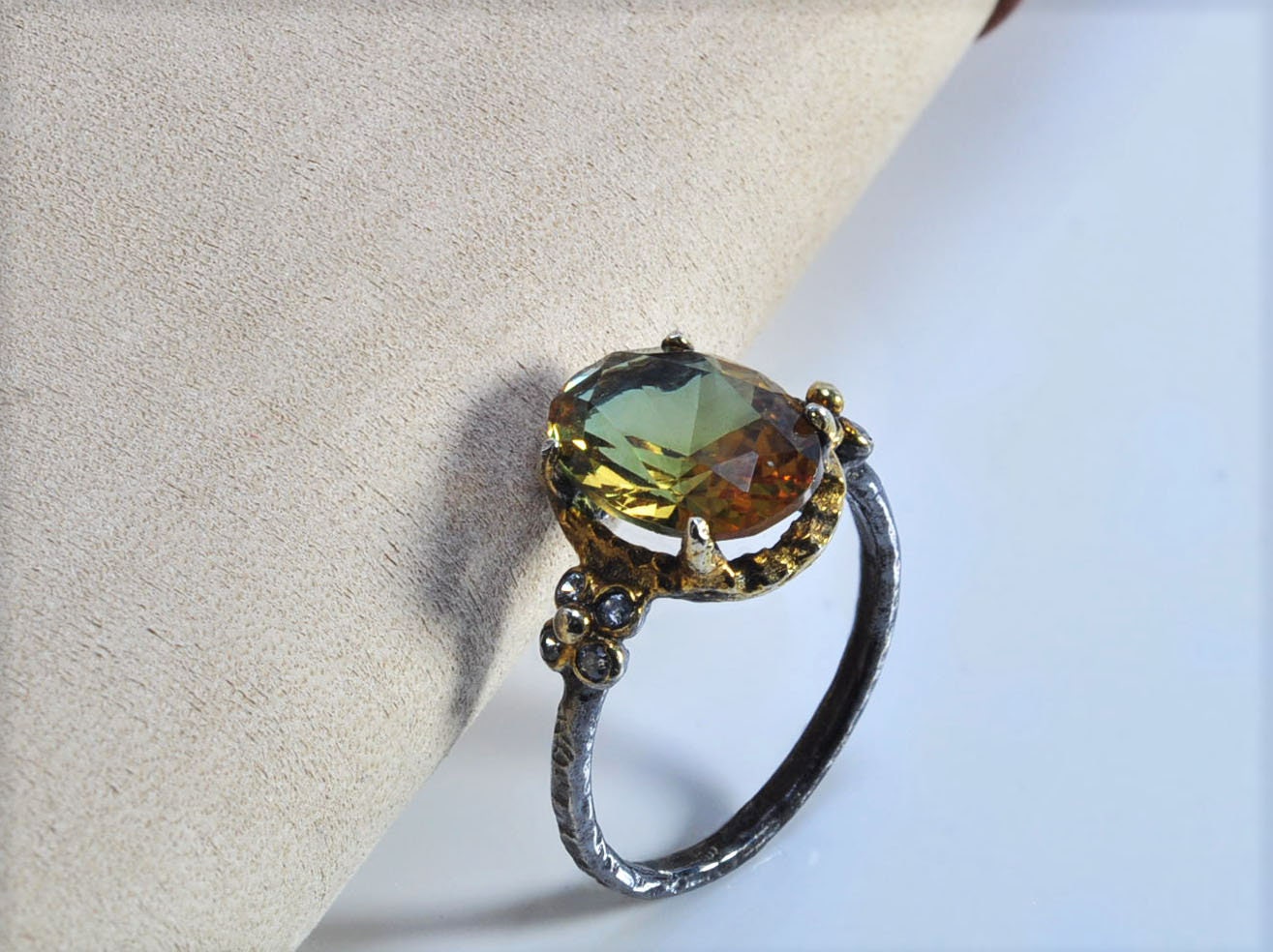 Handmade Color Changing Zultanite Silver Ring, Handcrafted Zultanite ...