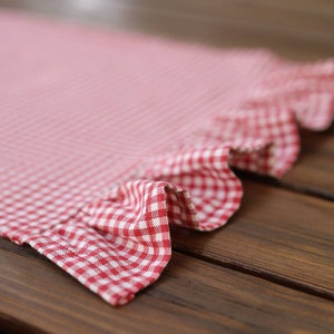 Red Gingham Placemat With Ruffled in Various Colour, Water Proof ...
