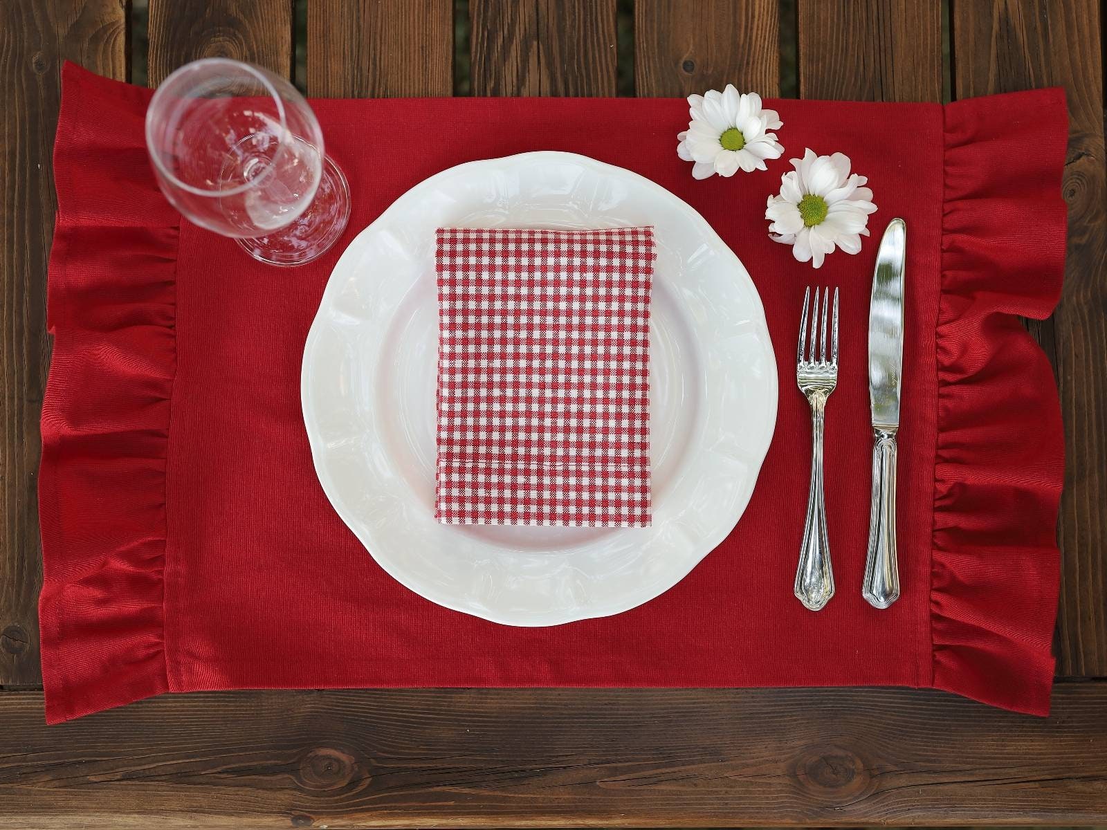 Red Boho Rustic Placetmats Set With Ruffle, Water and Stain Repellent ...