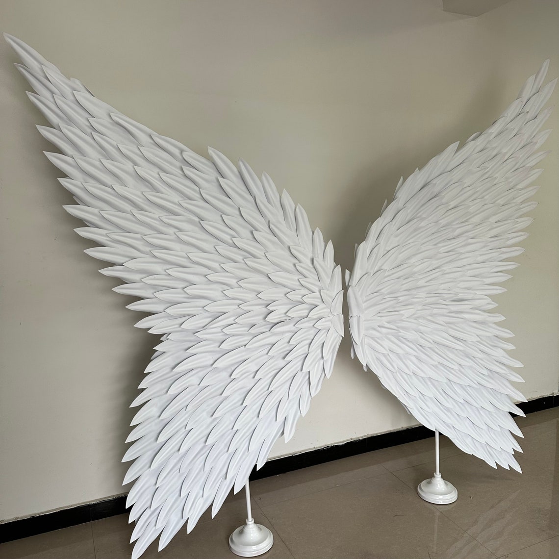 White Angel Wings Decoration for Restaurant Cafe Bar Studio Events ...