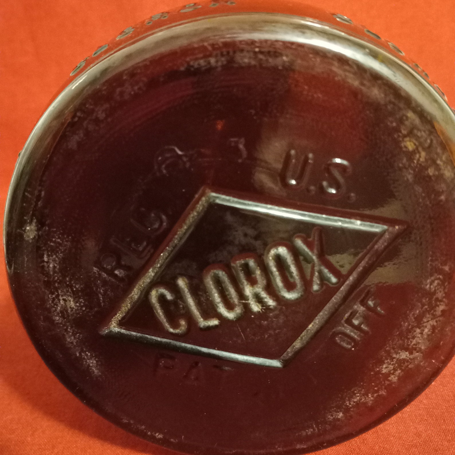 Vintage Clorox 1/2 Gallon Brown Glass Bottle Embossed One Finger - Etsy