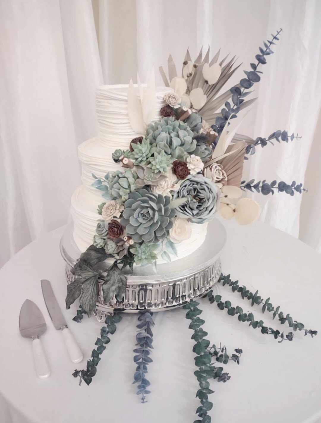 Beautiful Wedding Cake Decorating Kit / Live Succulents / Sola Wood ...