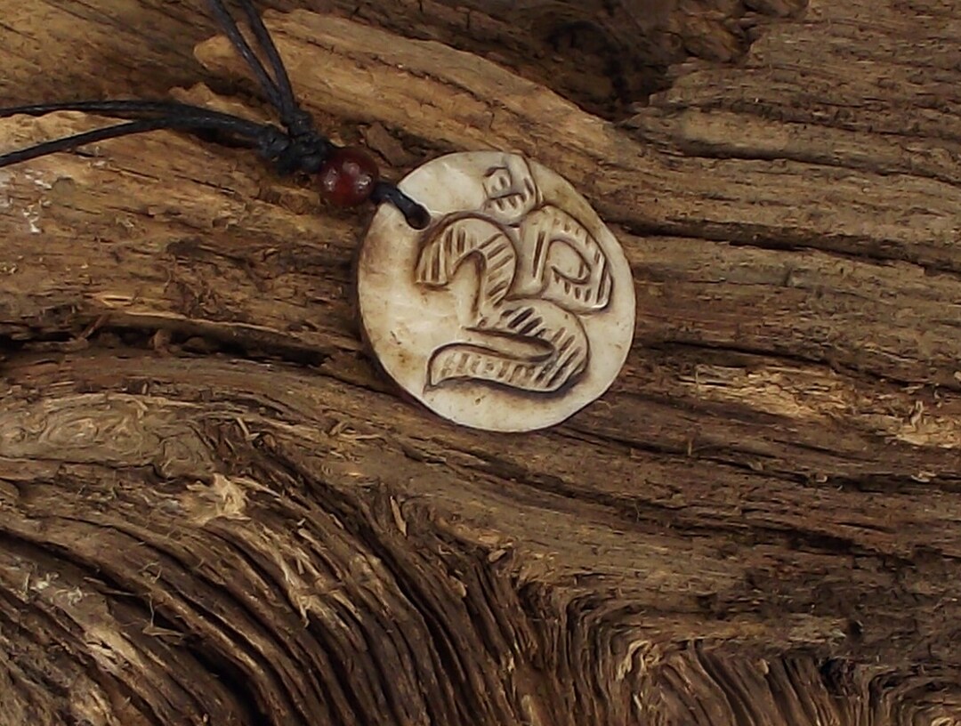 The Om Amulet Nature Necklace Mystic and Sign - Etsy