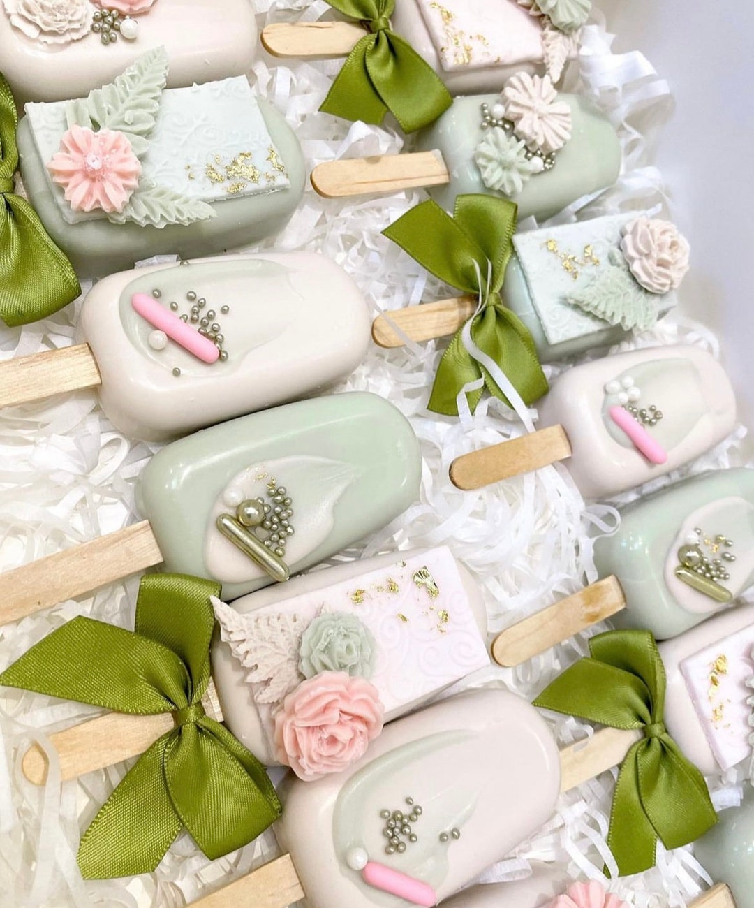 Sage Floral Cakesicles - Etsy UK
