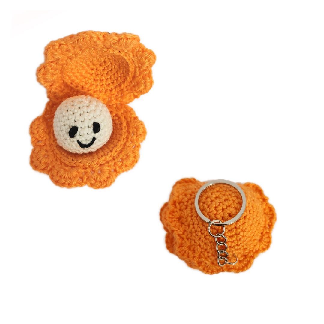 Amigurami Keychain- Clam With Pearl Keychain - Etsy