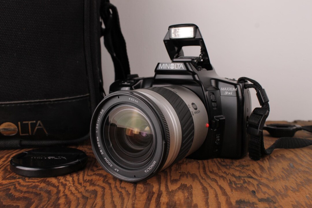 Minolta Maxxum 3xi With 28-80 3.5-5.6 Minolta AF Lens + Bag - Etsy