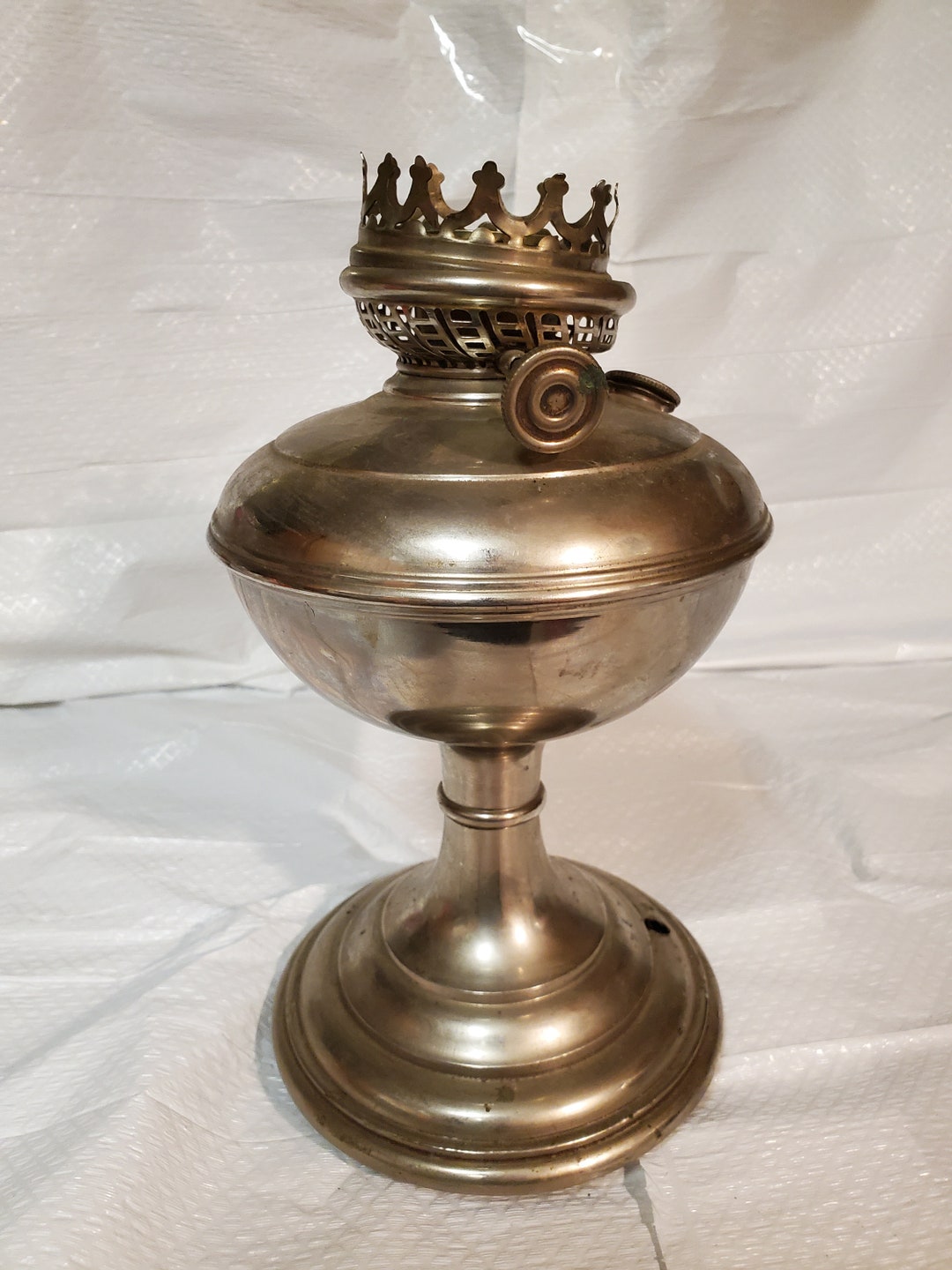 Vintage Brass Hurricane Lamp Shell Base - Etsy