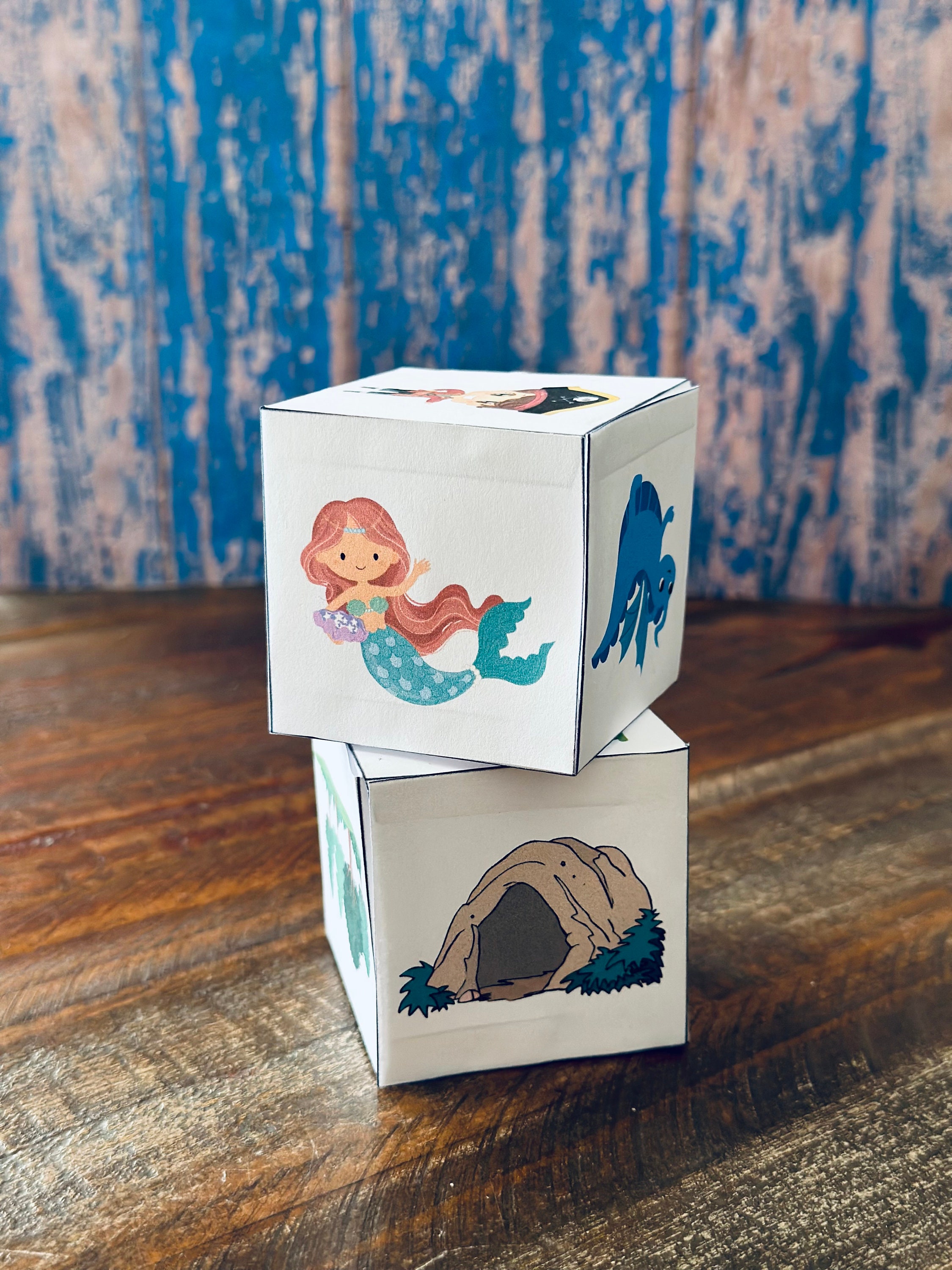 Story Telling Dice / Character & Setting Dice - Etsy