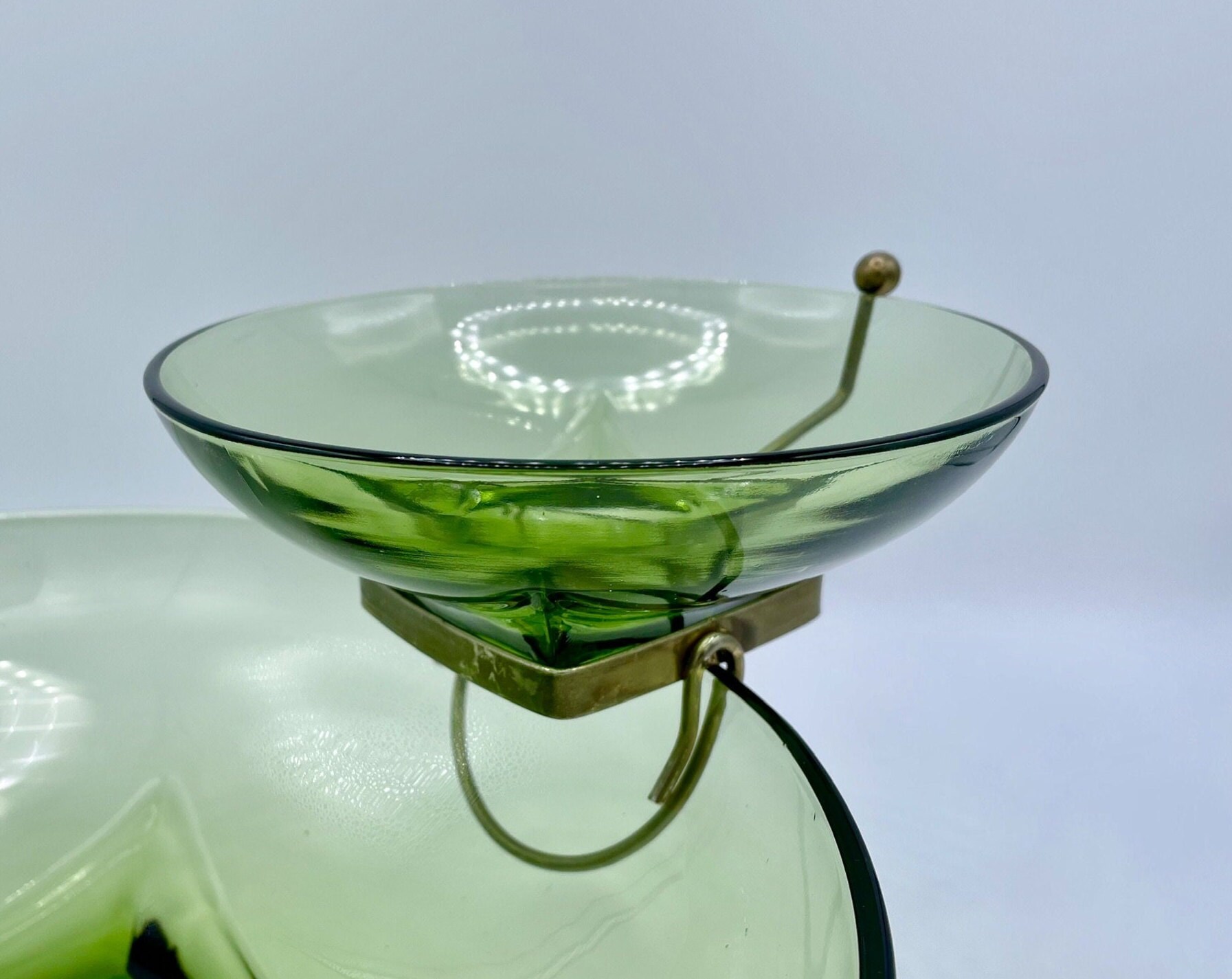 Hazel Atlas Chip and Dip Bowl Set With Brass Bracket in Avocado Green - Etsy