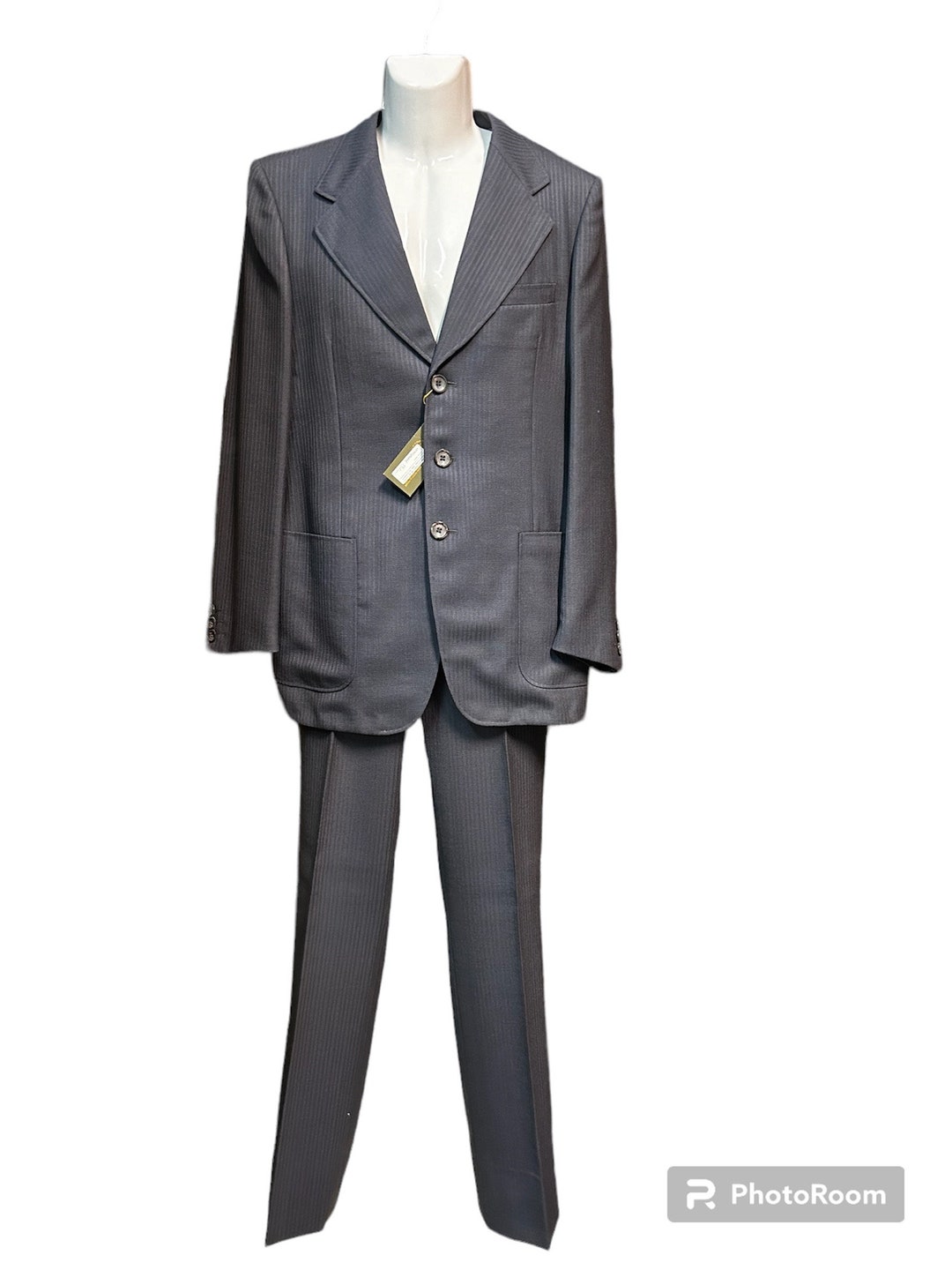 Vintage Early 70s Deadstock Men Suit Grey/lines/three Button/made in ...