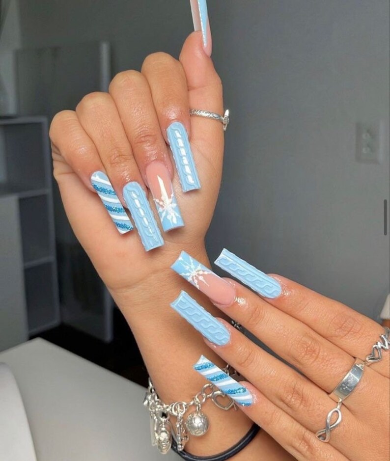 40 Cute Light Blue Nail Designs To Add Magic To Your Nails!