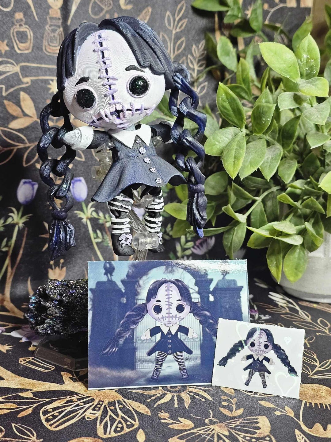 Thursday Atoms, Goth Girl, School Girl, Articulated Display Collectible ...