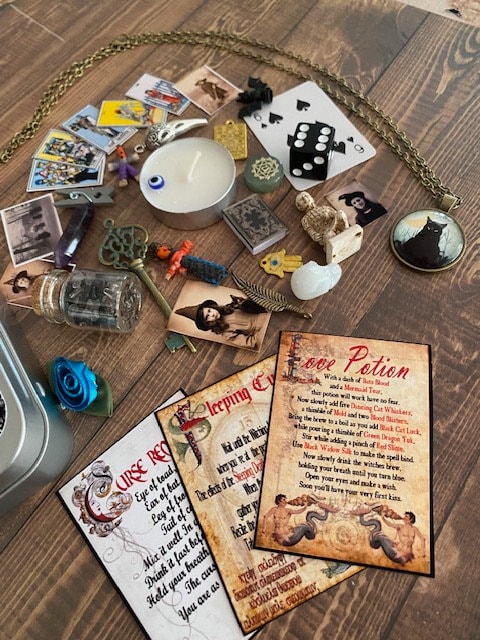 Spell Starter Kit, 30 Items, Crystal Ball, Curiosity Box, Baby Witch ...