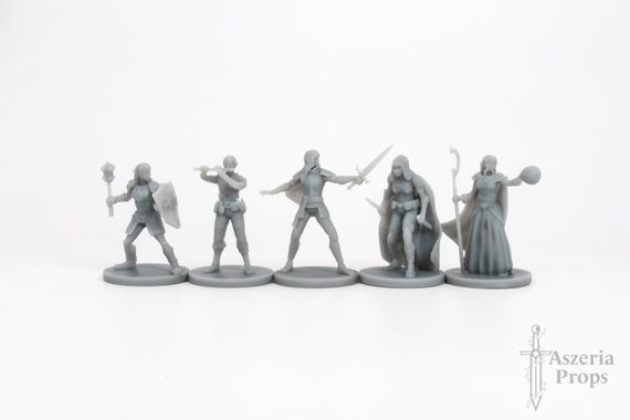 Feminine Dnd Miniatures set of 5 Adventurer Dnd Minis - Etsy