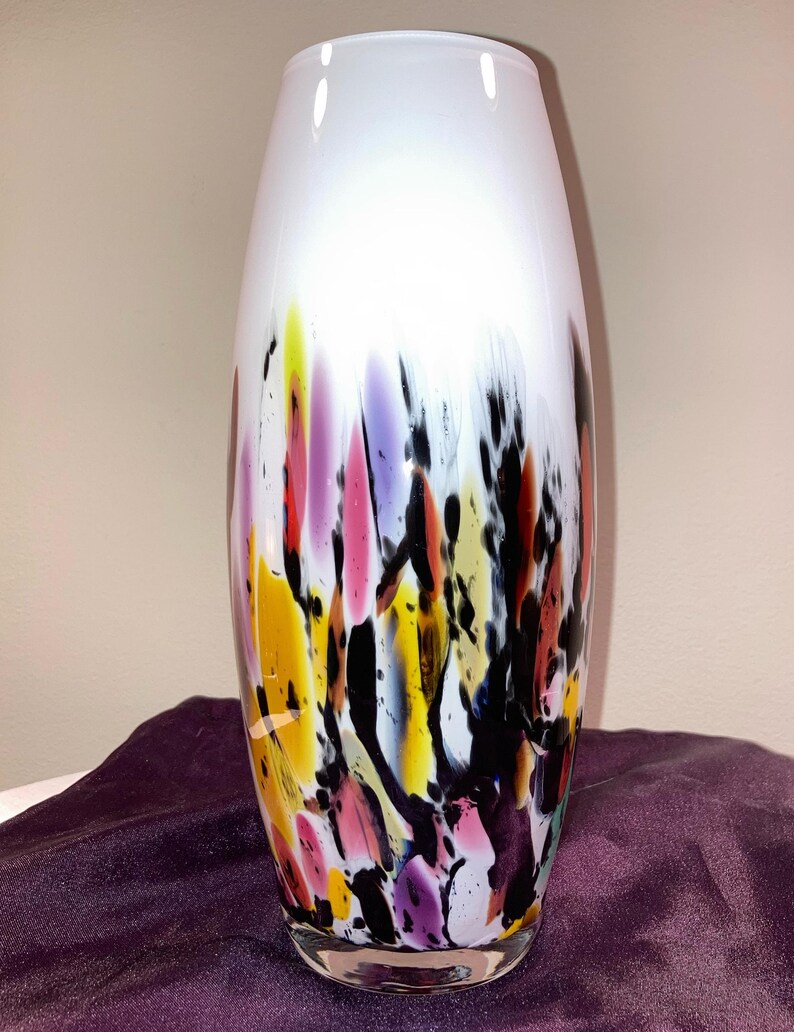 Vintage Fidrio Coral Art Glass Vase: Layered Colour Design, Mouth-blown ...
