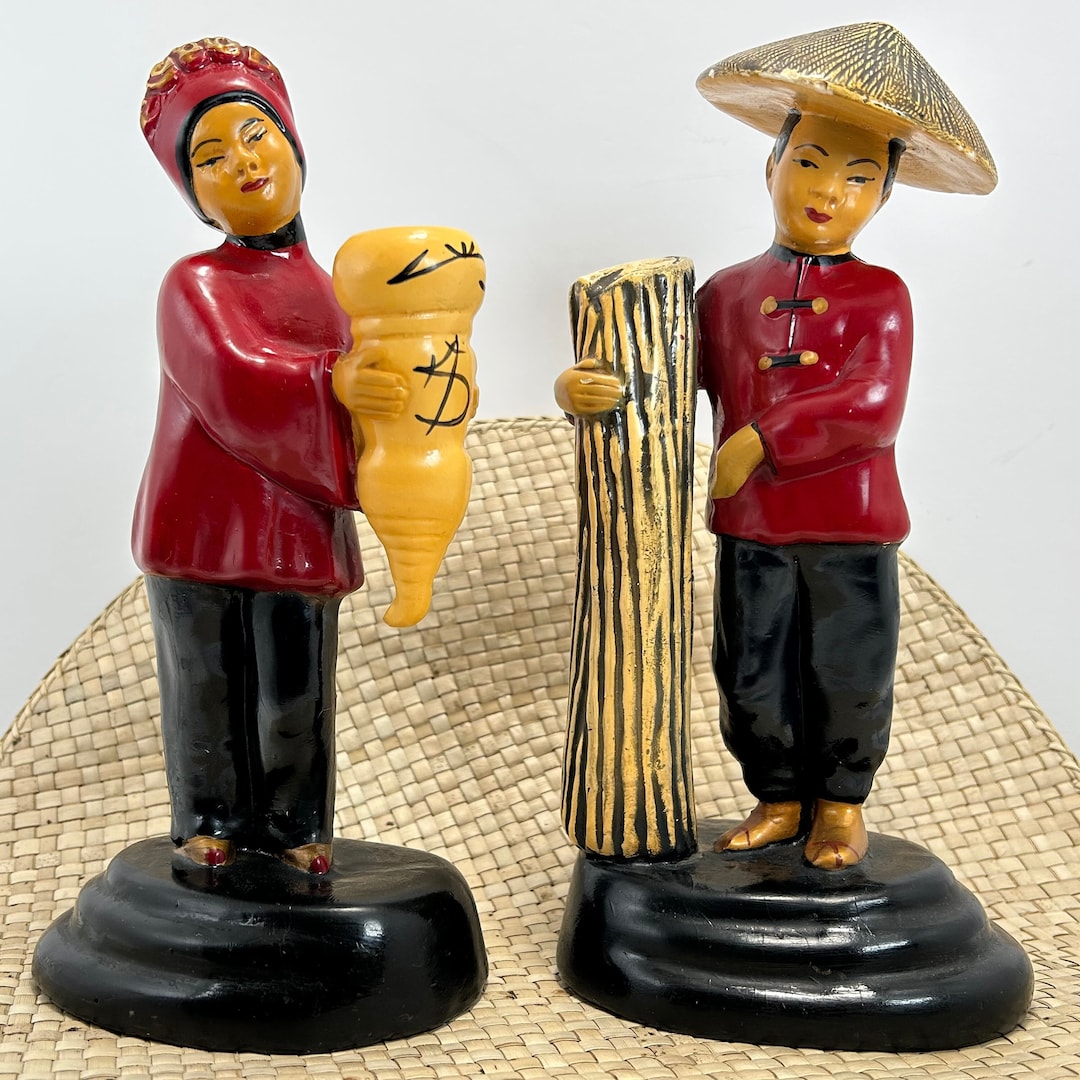 Vintage Chalkware Asian Couple Statues Polly Wilson Cast Molds Named Ho ...