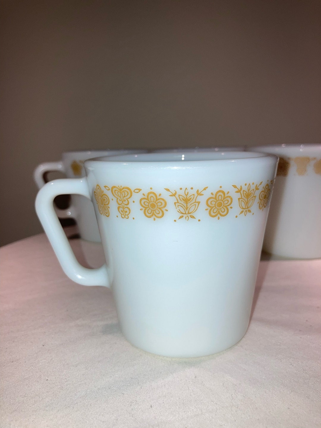 6 six Vintage Pyrex Milk Glass Coffee Mugs With Harvest Gold Butterfly ...