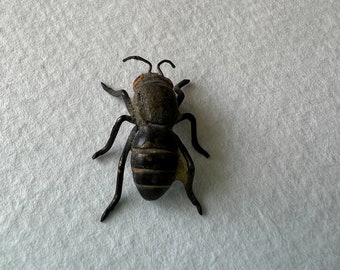Cast Iron Bee - Etsy