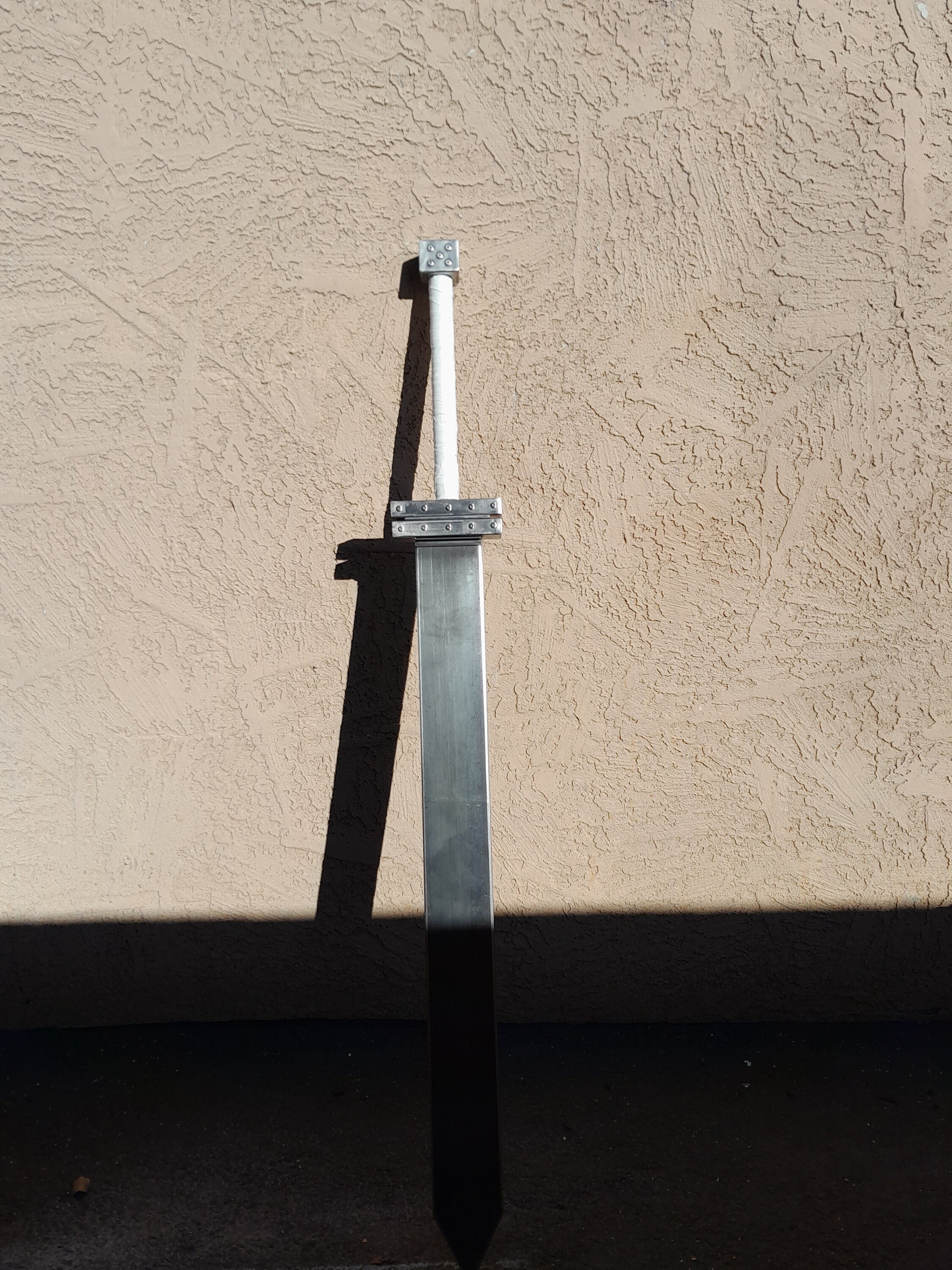 Guts' Inspired Sword Replica Heavy Weight Training Sword From Berserk ...