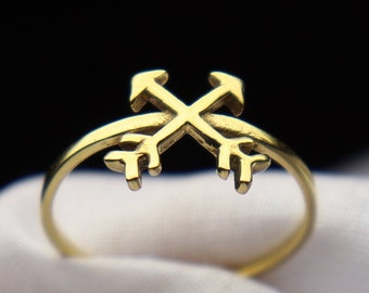 Double Arrow Ring - Etsy