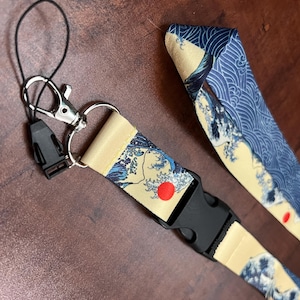 Great Wave off Kanagawa Wrist Lanyard - Keychain - Etsy
