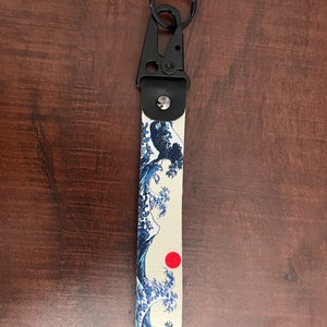 Great Wave off Kanagawa Wrist Lanyard - Keychain - Etsy