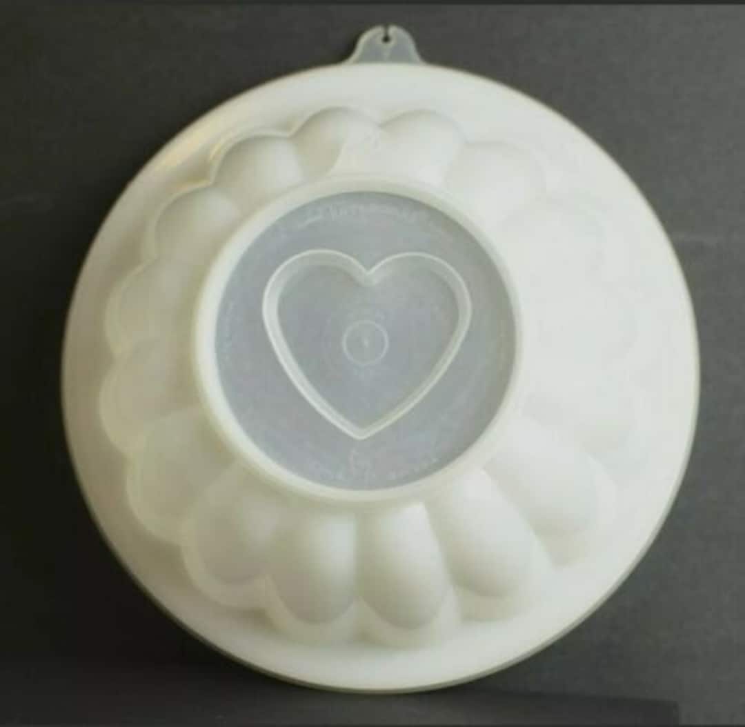 Vintage Tupperware 616-4 Mold 4 Pattern Base Lids 6-piece Total - Etsy