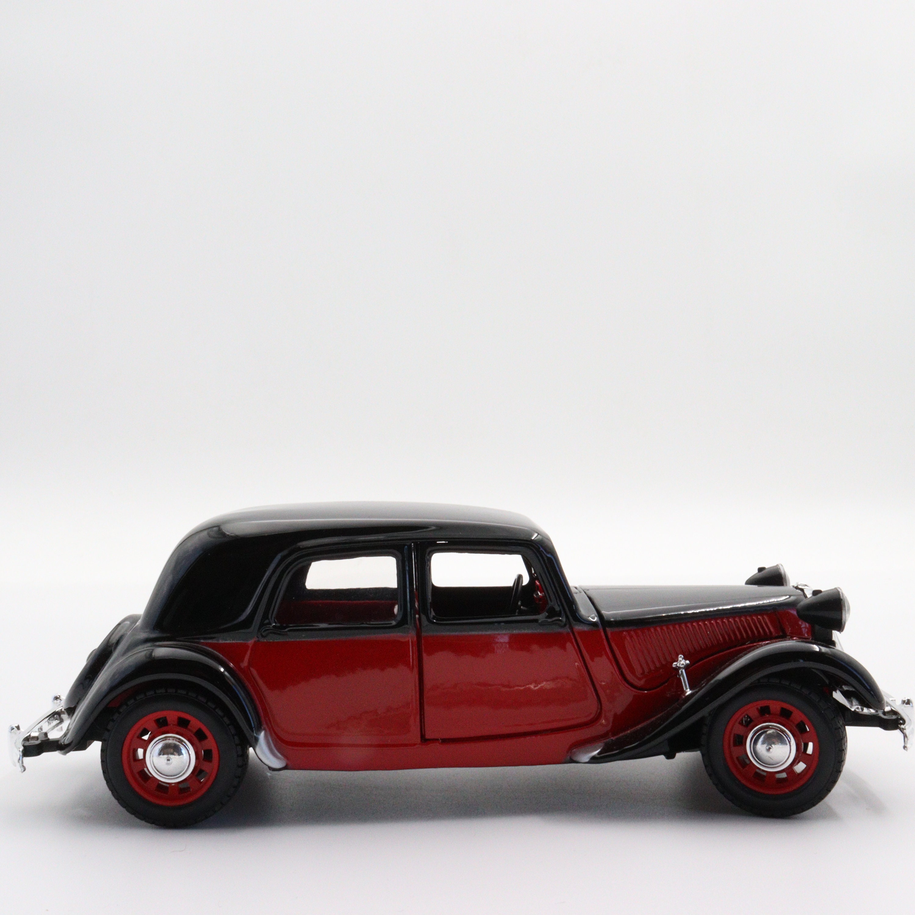Burago Citroen 15cv 1938 Model Carscale 1:24 Diecast for ...
