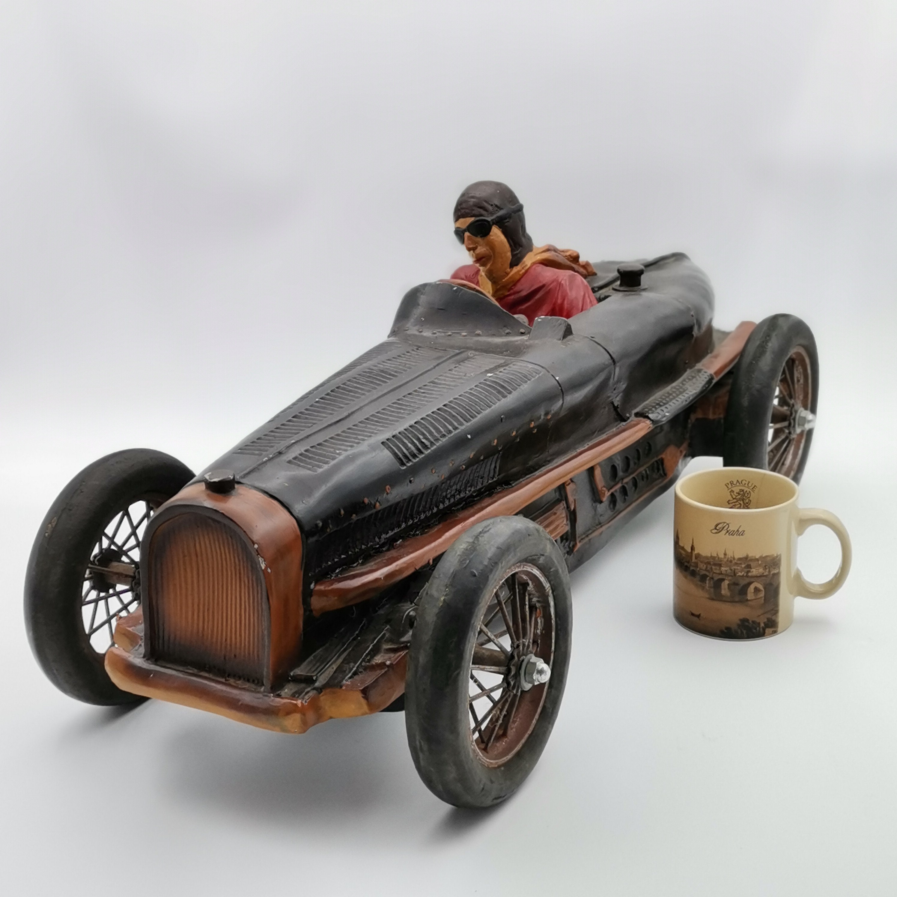 Vintage Antique Country Corner Style Race Carmetal Car and Driverretro ...