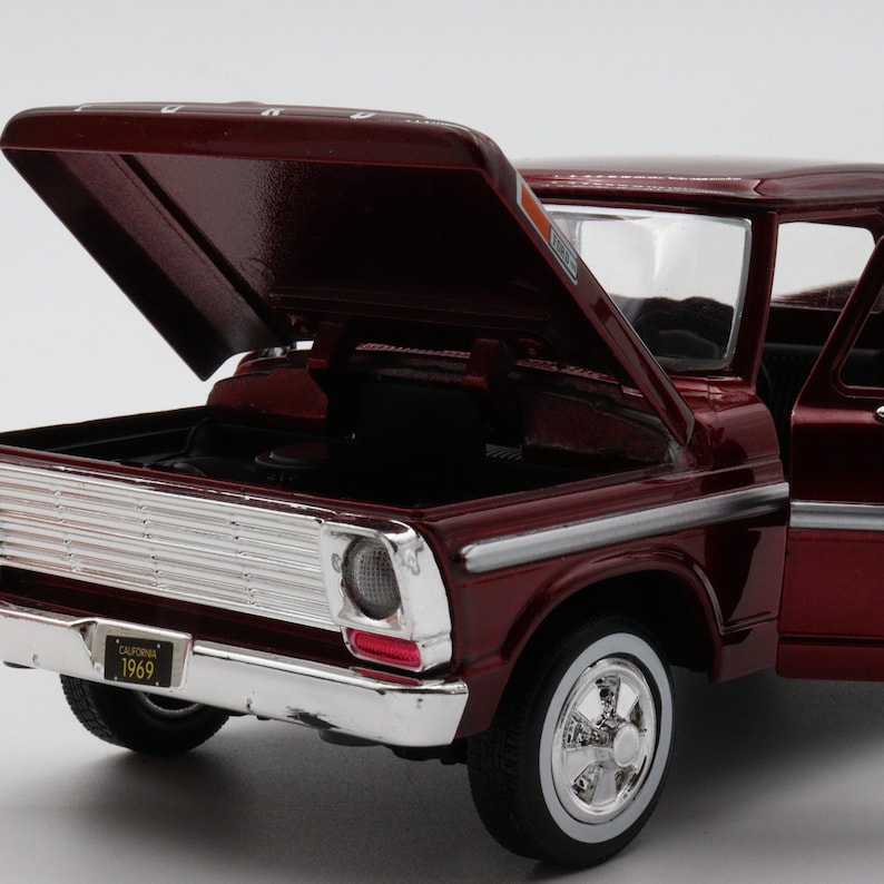 Motormax 1969 Ford F-100 Pickup Model Car|scale 1/24 Diecast Car ...