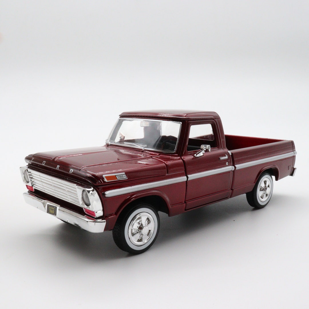 Motormax 1969 Ford F-100 Pickup Model Car|scale 1/24 Diecast Car ...